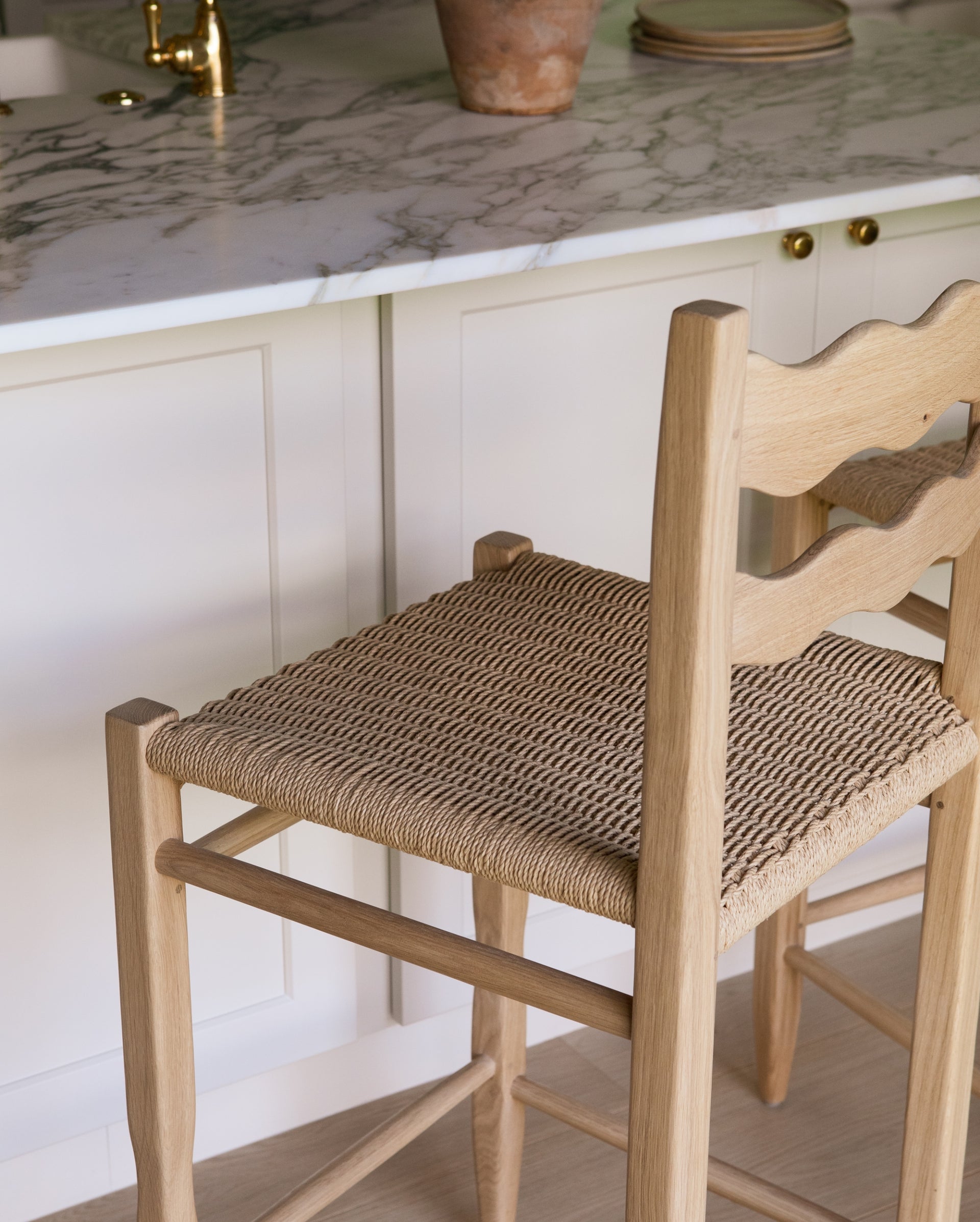 freda wave counter stool – Hati Home