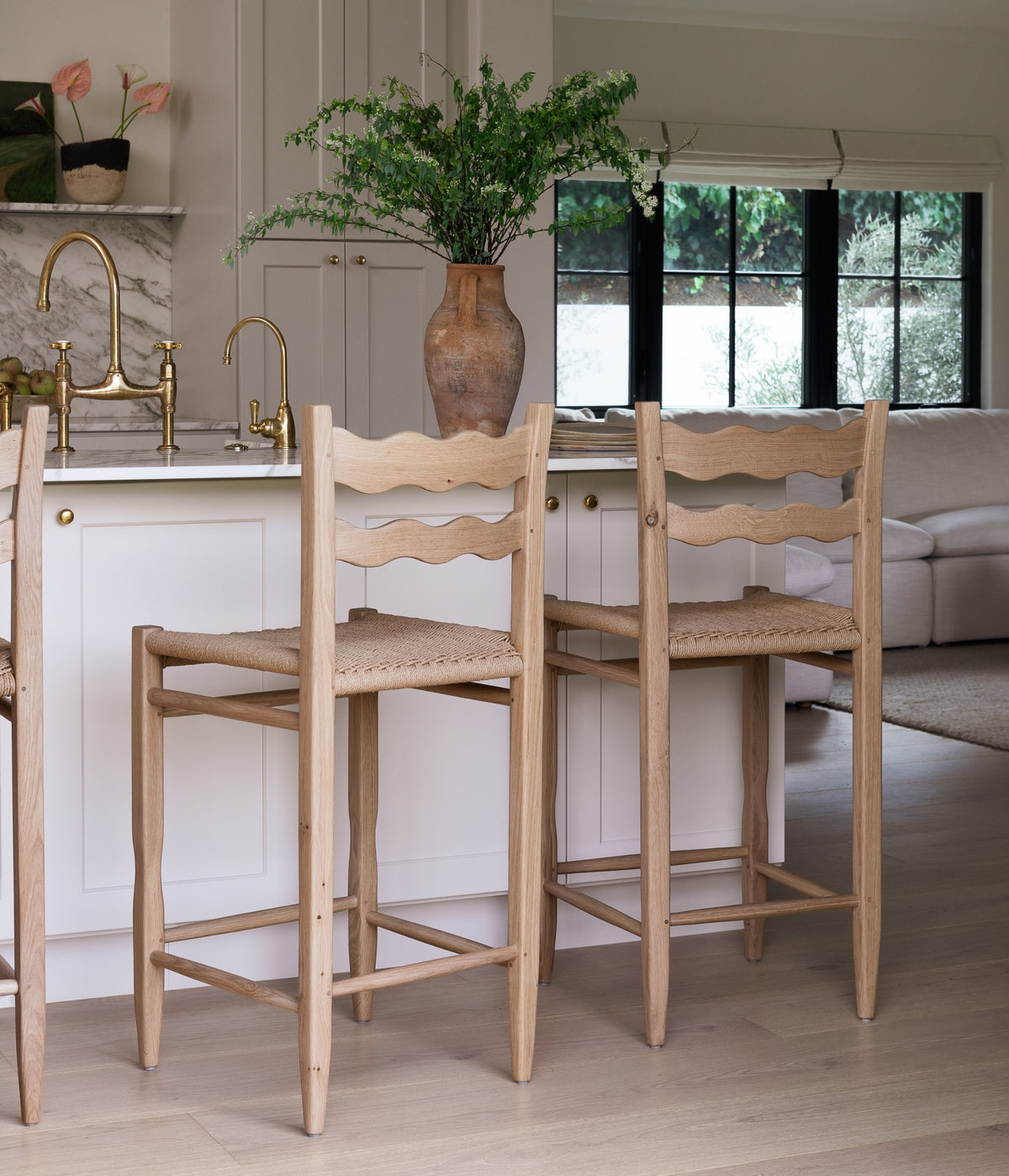 freda wave counter stool – Hati Home