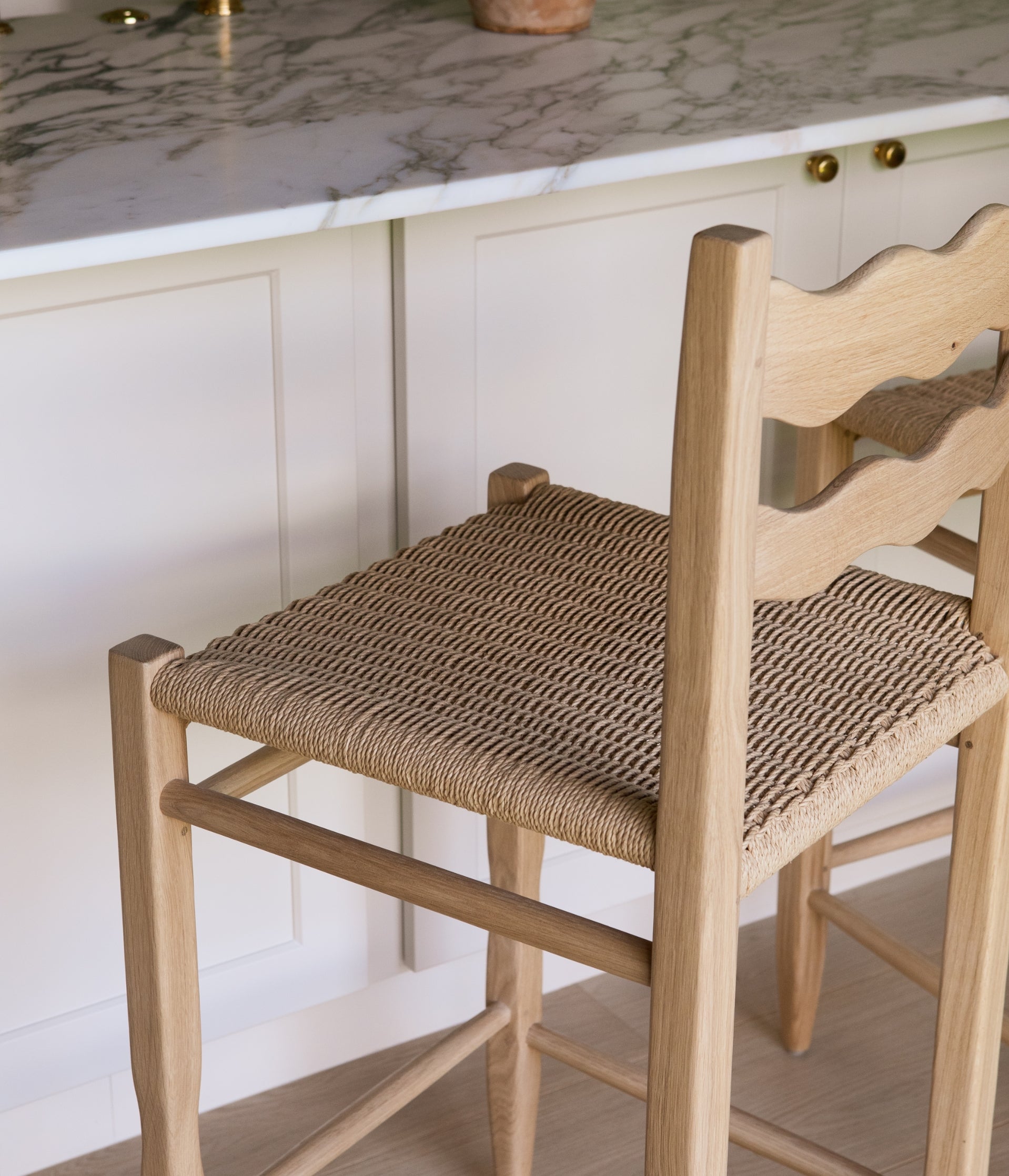 freda wave counter stool – Hati Home